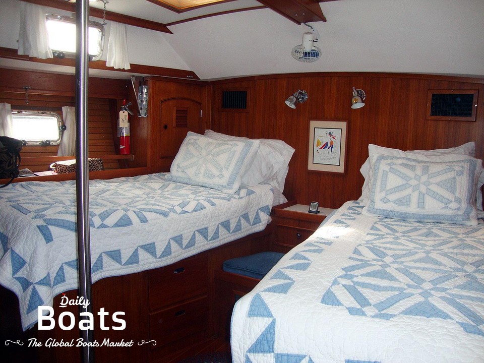 1985 Lyman-Morse Hood 55 Stoway Ketch for sale. View price, photos and ...