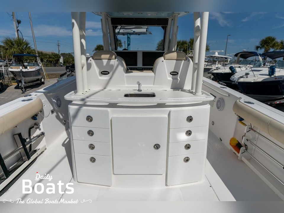 2017 Everglades 325Cc for sale. View price, photos and Buy 2017 ...