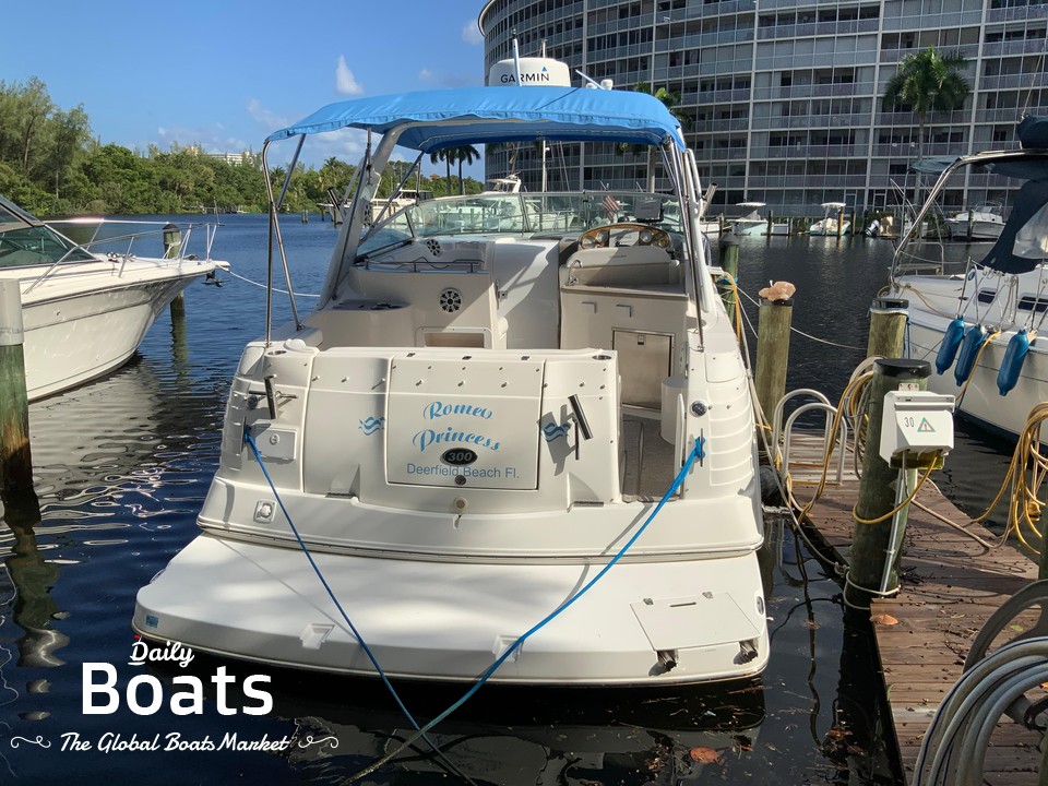 2007 Rinker 300 Express Cruiser for sale. View price, photos and Buy ...