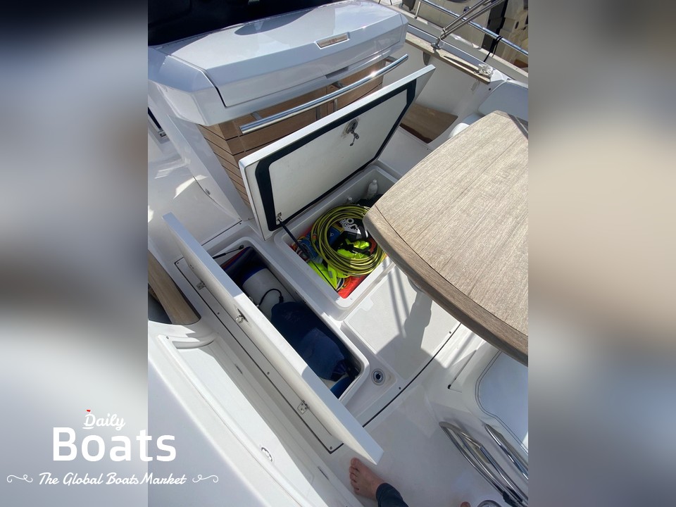 2011 Sessa Marine Key Largo 30 for sale. View price, photos and Buy ...