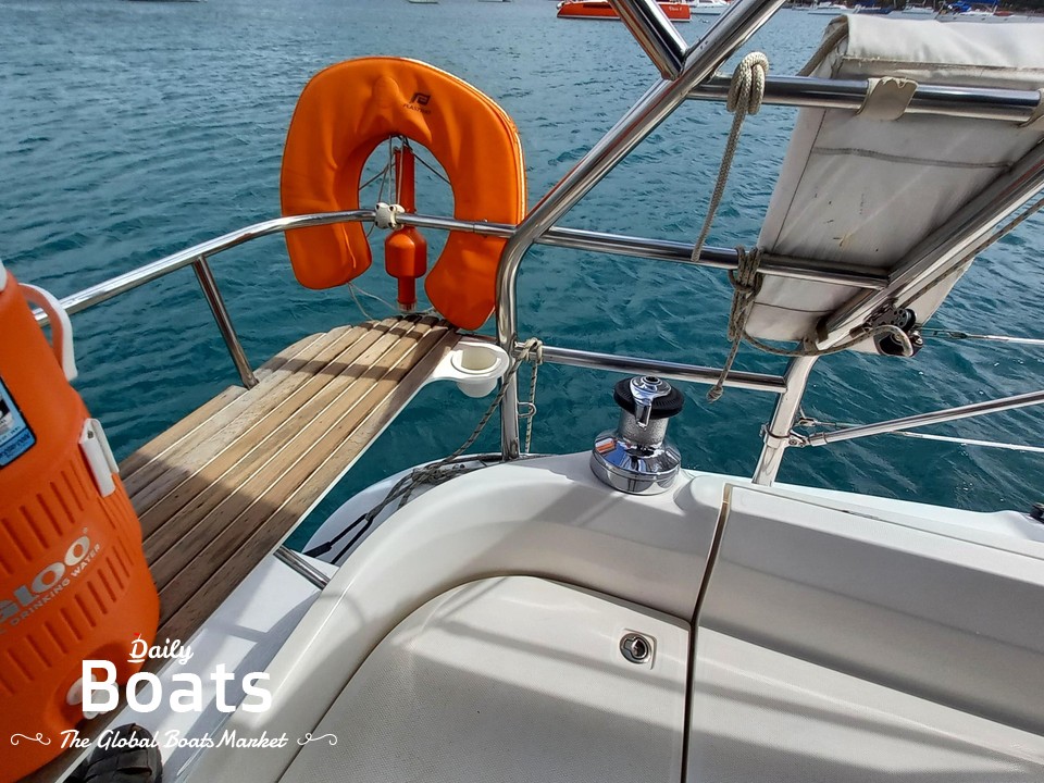 2004 Hunter 44 Deck Salon for sale. View price, photos and Buy 2004 ...