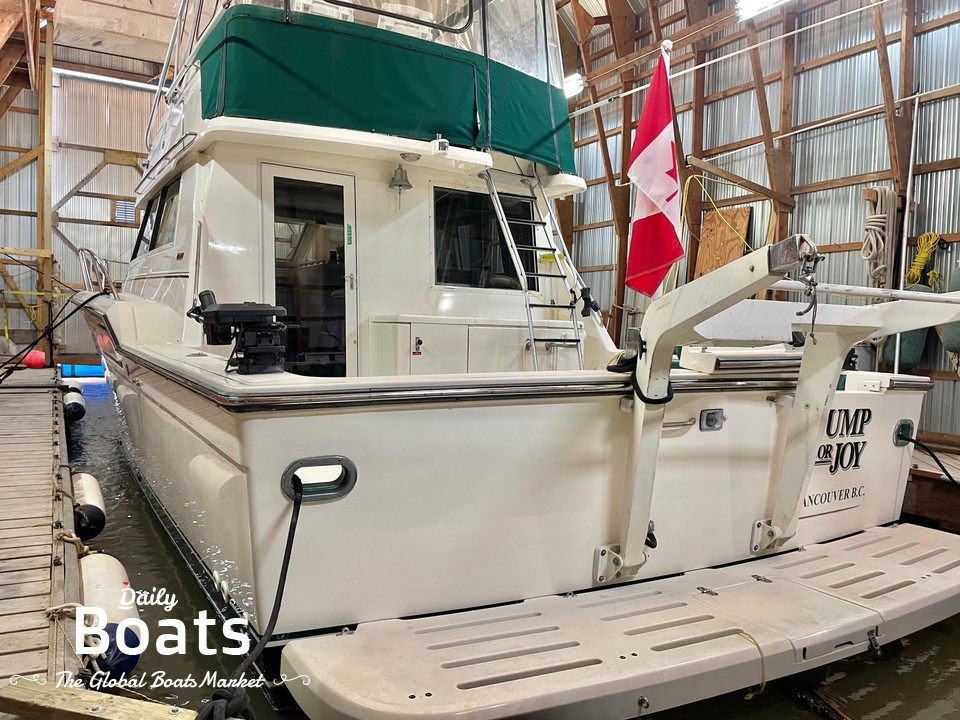 1994 Tiara Yachts 4300 Convertible for sale. View price, photos and Buy ...