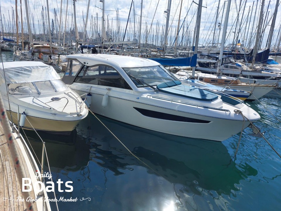 2021 Bavaria Vida 33 Ht for sale. View price, photos and Buy 2021 ...