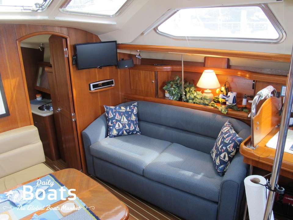 2007 Hunter 41 Deck Salon for sale. View price, photos and Buy 2007 ...