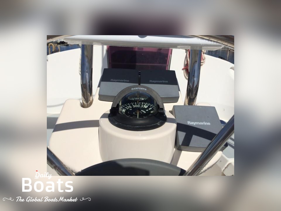 2003 Hunter Legend 326 for sale. View price, photos and Buy 2003 Hunter ...