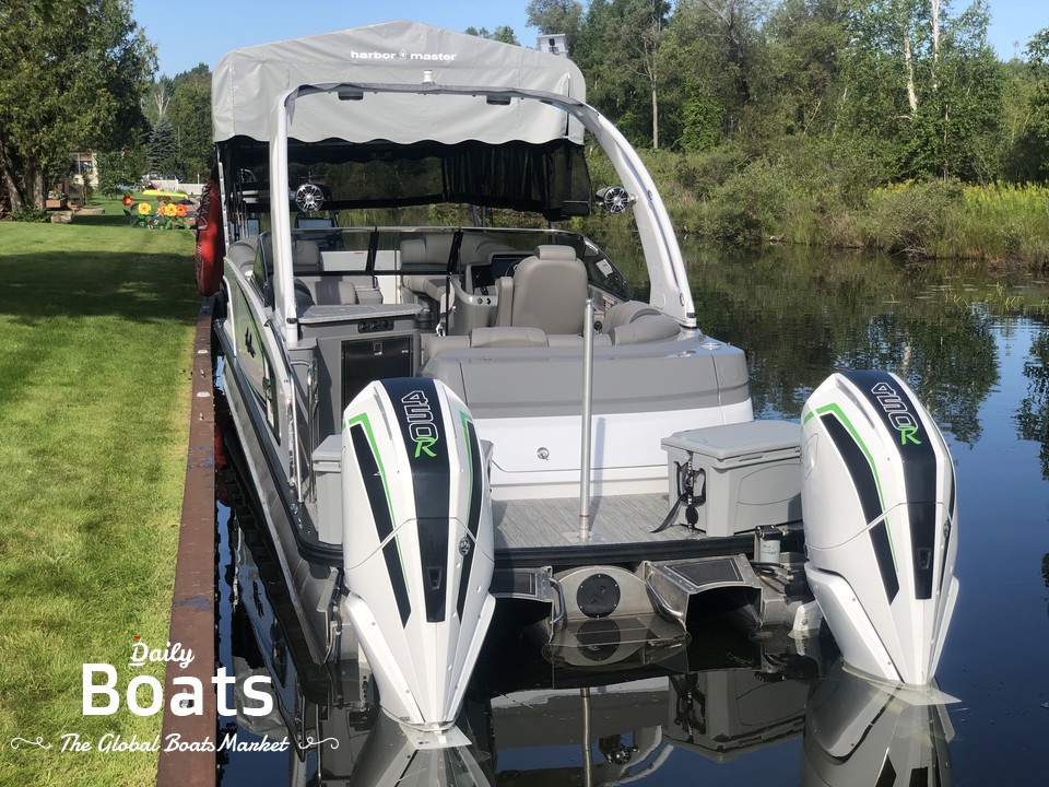 2021 Avalon Luxury Pontoons Excalibur Elite for sale. View price ...