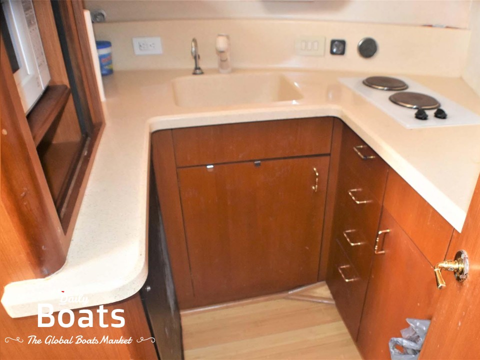 2000 Ocean Yachts 40 Ss Express for sale. View price, photos and Buy ...