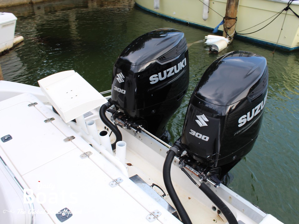 1998 Mako 333 Attack for sale. View price, photos and Buy 1998 Mako 333 ...