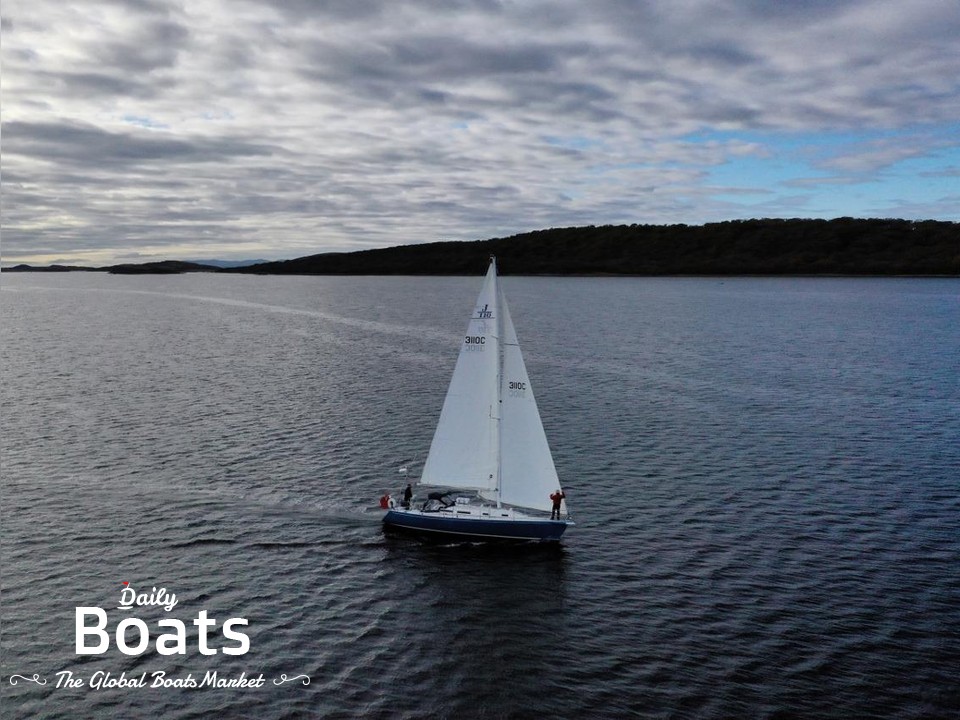 1996 J Boats J/110 for sale. View price, photos and Buy 1996 J Boats J ...