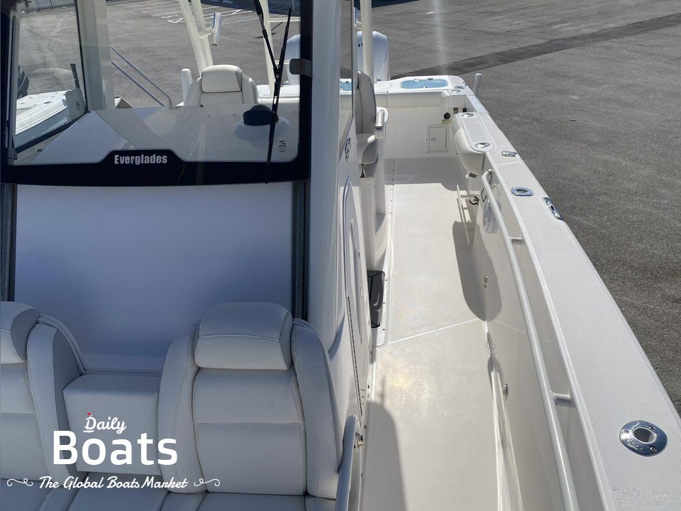 2016 Everglades 325Cc for sale. View price, photos and Buy 2016 ...