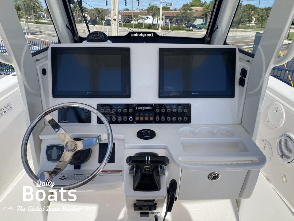 2016 Everglades 325Cc for sale. View price, photos and Buy 2016 ...