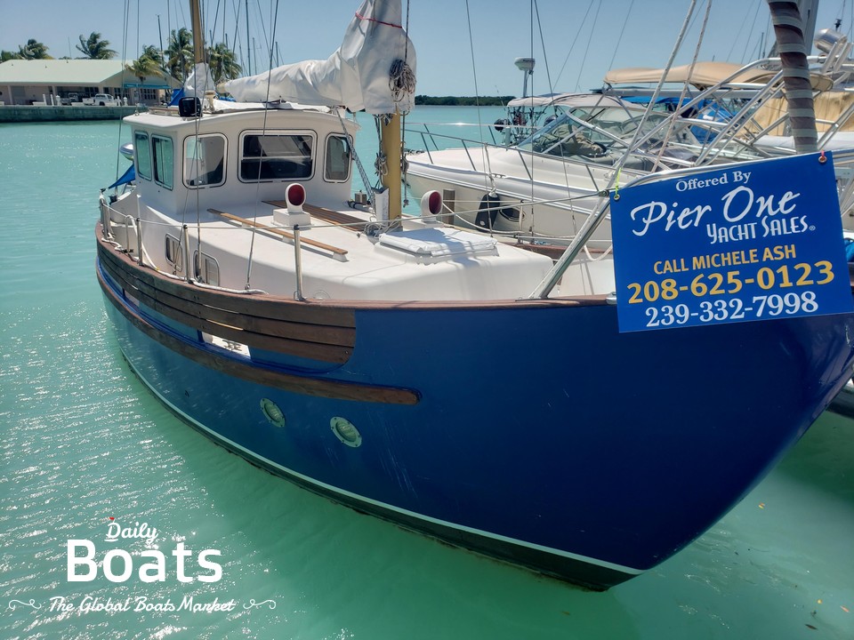 1984 Fisher 30' Pilothouse Ketch for sale. View price, photos and Buy ...