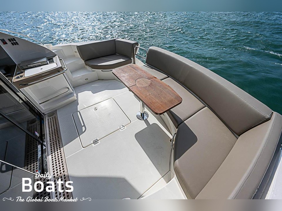 2017 Carver C52 Coupe for sale. View price, photos and Buy 2017 Carver ...