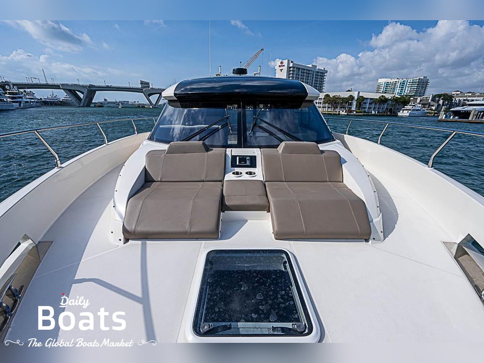 2017 Carver C52 Coupe for sale. View price, photos and Buy 2017 Carver ...