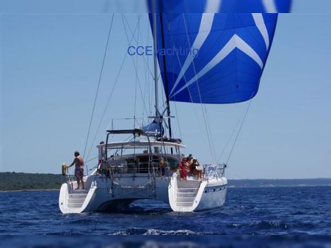 2004 Alliaura Marine Privilege 445 for sale. View price, photos and Buy ...