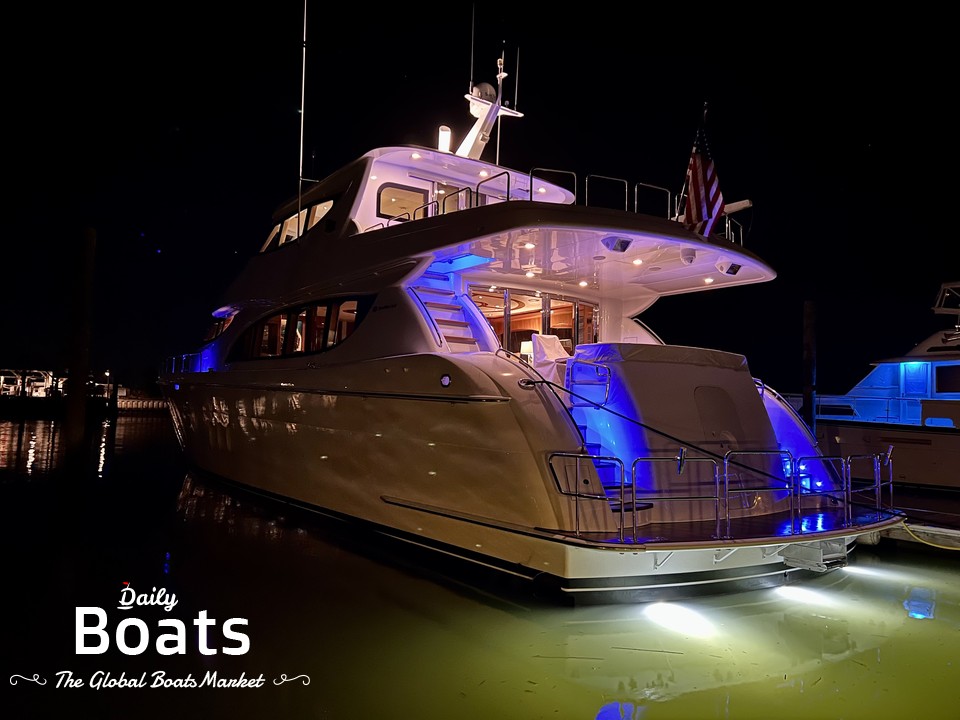 2005 Hatteras 80 Motor Yacht for sale. View price, photos and Buy 2005 ...