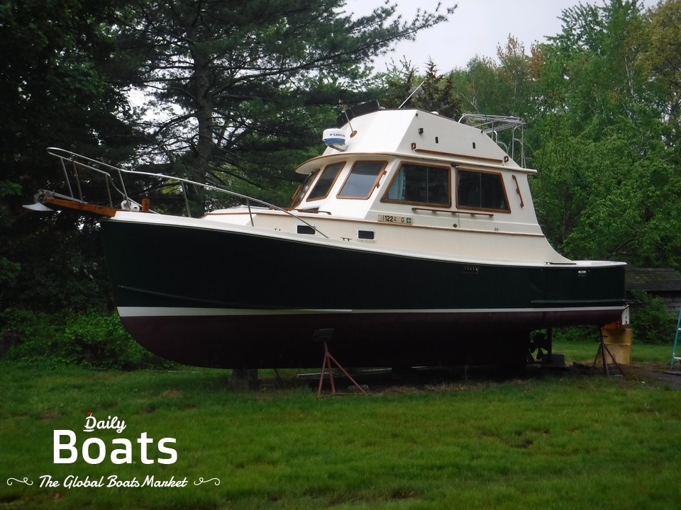 1983 Blue Seas 31 Downeast Flybridge for sale. View price, photos and ...