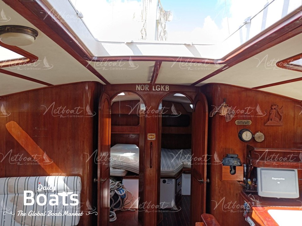 1990 Catalina Morgan 50 for sale. View price, photos and Buy 1990 ...