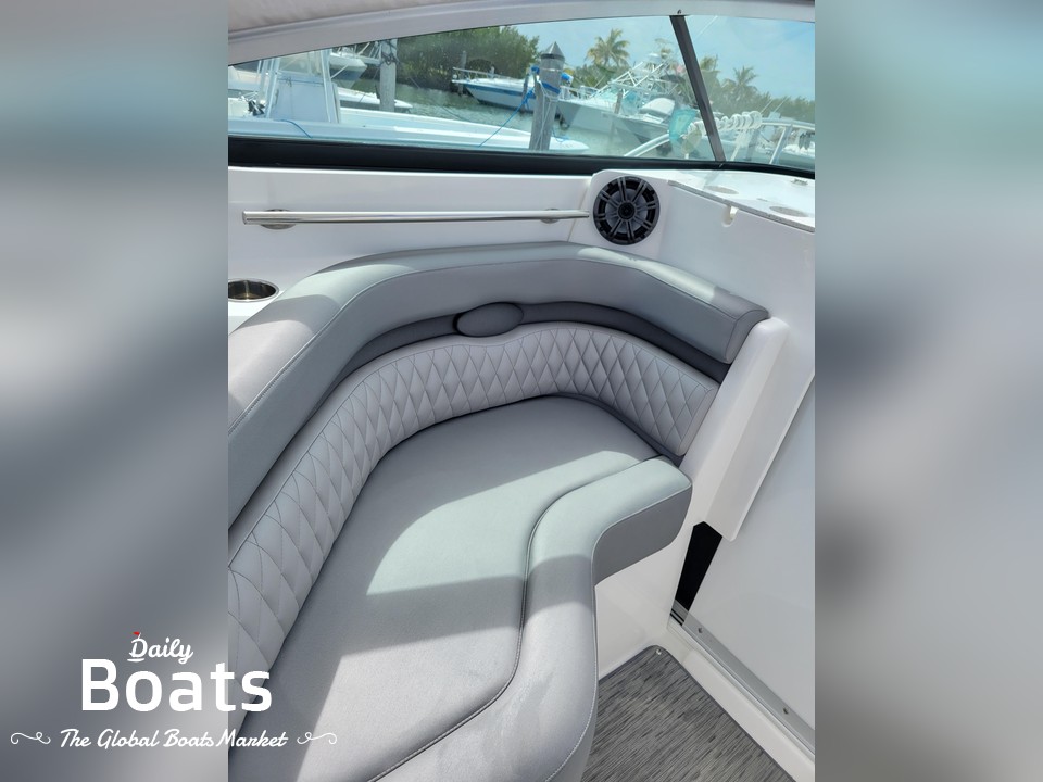 2020 Rinker 37 Express Cruiser for sale. View price, photos and Buy ...