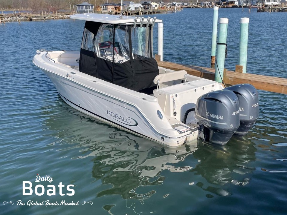 2017 Robalo 2620 Center Console for sale. View price, photos and Buy ...