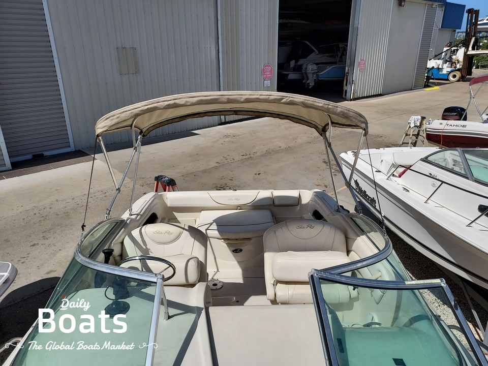 2001 Sea Ray 225 Weekender for sale. View price, photos and Buy 2001 ...