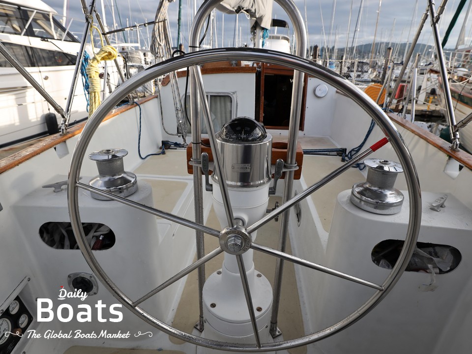 1976 Ericson 39B for sale. View price, photos and Buy 1976 Ericson 39B ...
