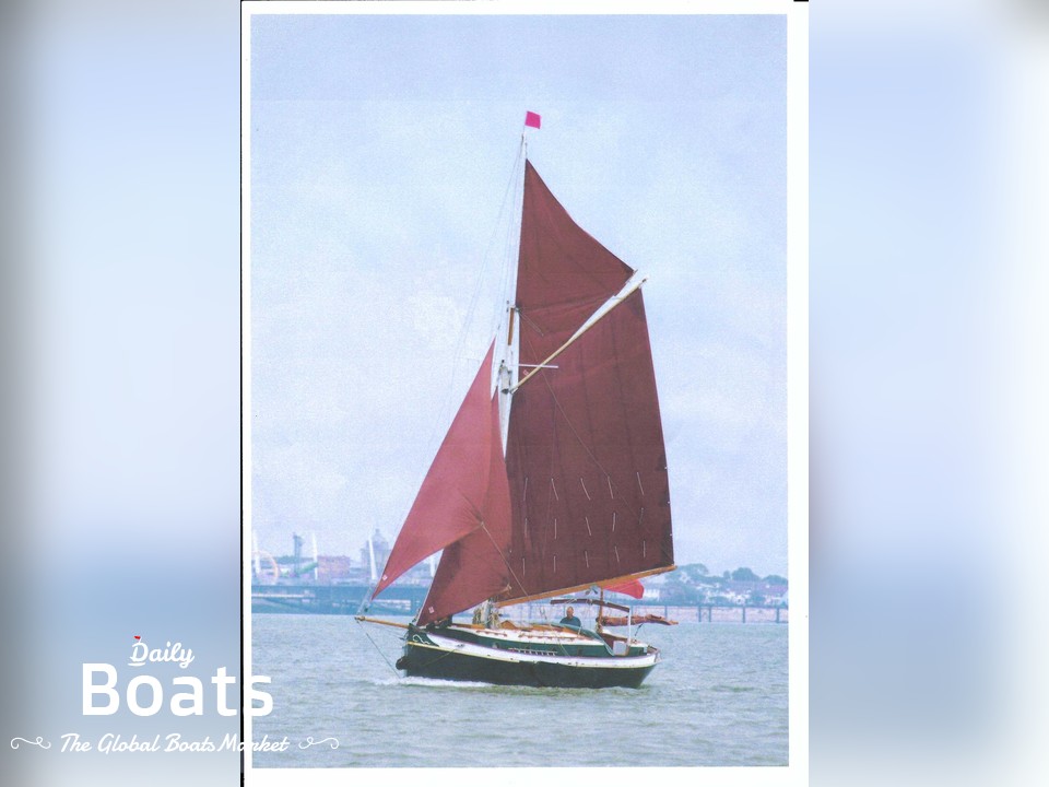 1996 Peter Nicholls Steelboats Thames Barge Yacht for sale. View price ...