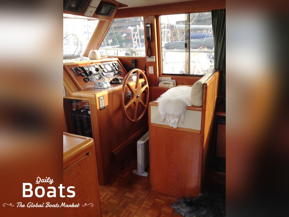 1991 Ocean Alexander 456 Classic for sale. View price, photos and Buy ...