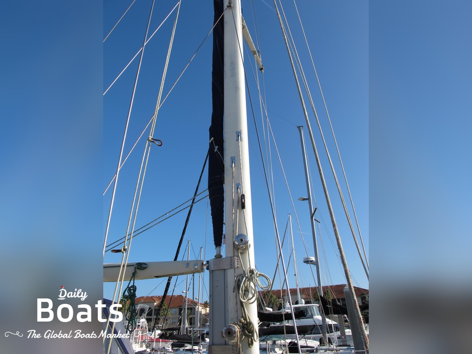 1984 Gulfstar 44 Cc for sale. View price, photos and Buy 1984 Gulfstar ...