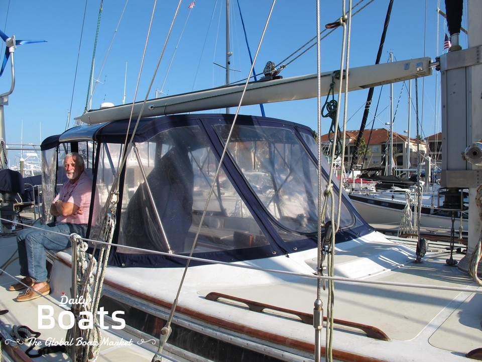 1984 Gulfstar 44 Cc for sale. View price, photos and Buy 1984 Gulfstar ...