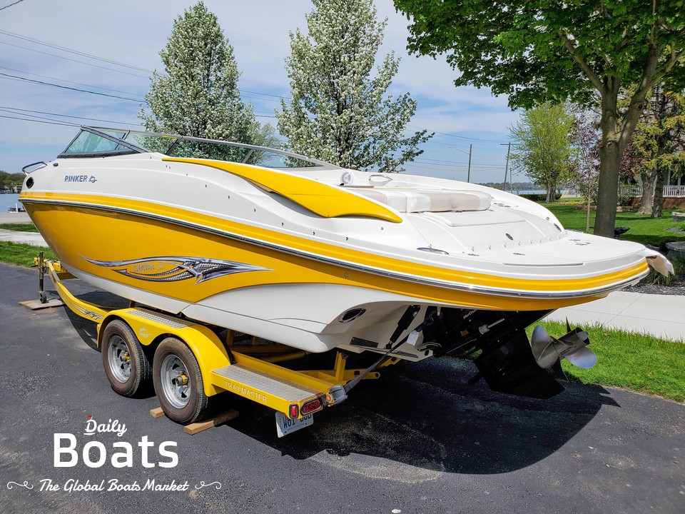 2007 Rinker 246 Captiva for sale. View price, photos and Buy 2007 ...