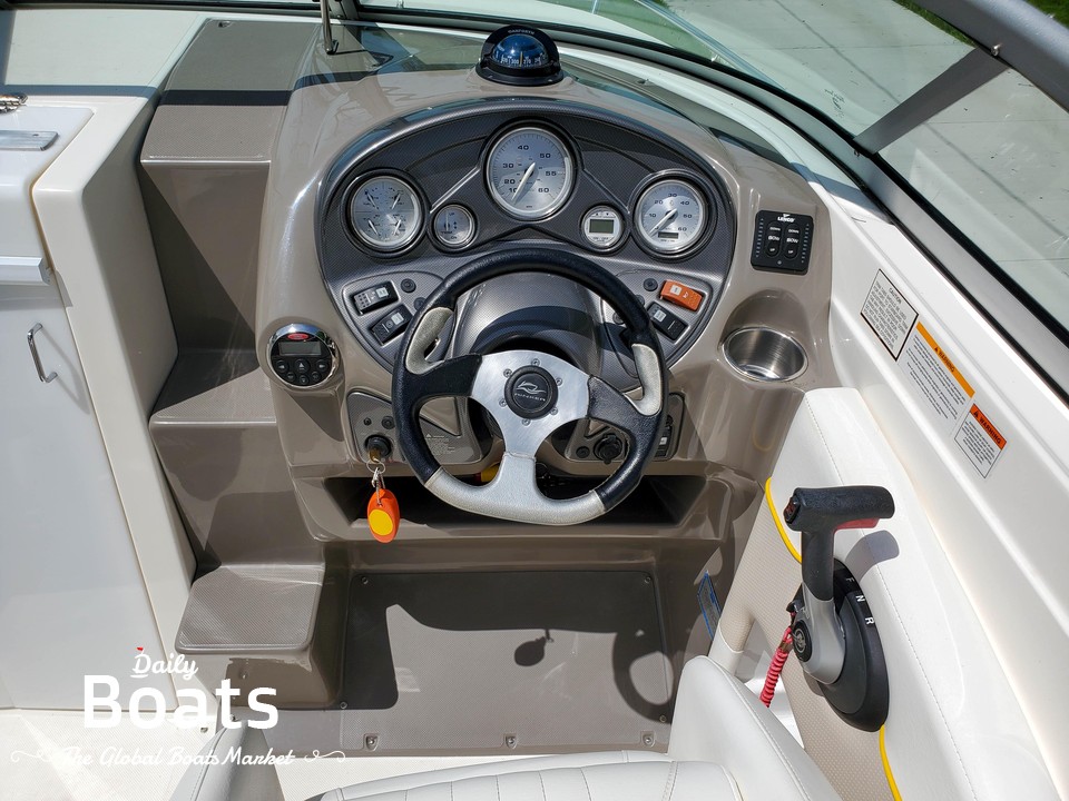 2007 Rinker 246 Captiva for sale. View price, photos and Buy 2007 ...