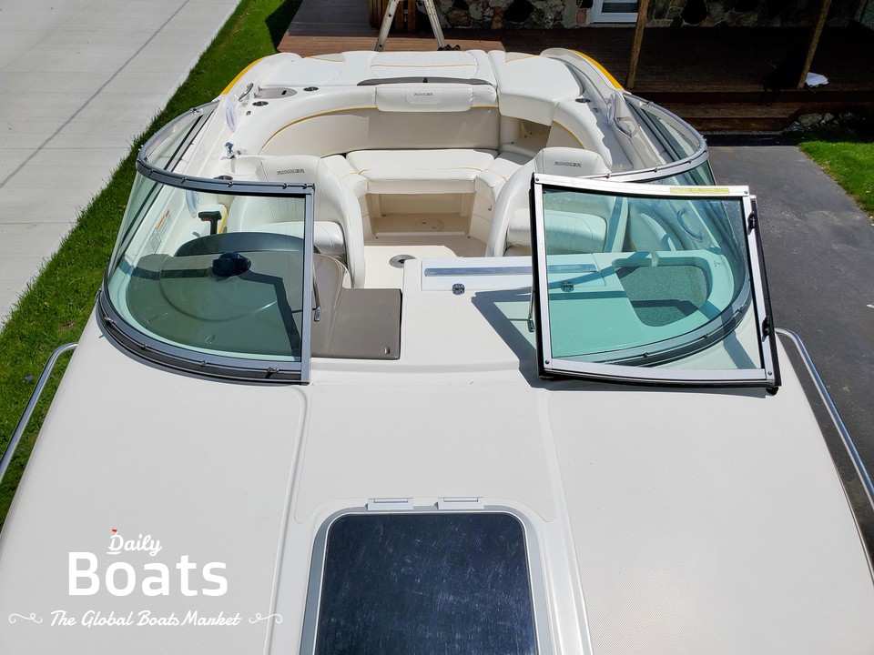 2007 Rinker 246 Captiva for sale. View price, photos and Buy 2007 ...