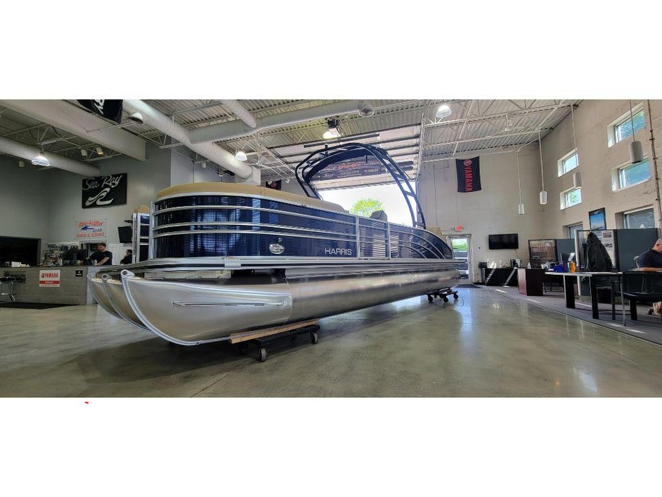 2022 Harris Sunliner 250 Sport for sale. View price, photos and Buy ...