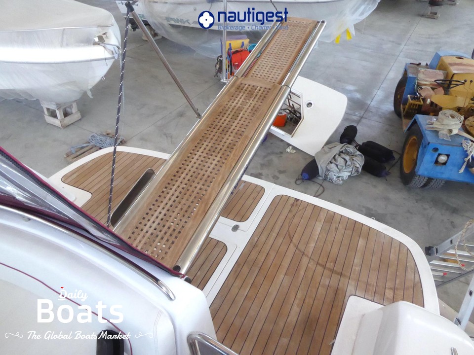2007 Hunter Klase A 32 for sale. View price, photos and Buy 2007 Hunter ...