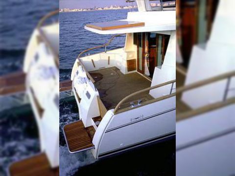 2002 Alliaura Marine Transcat 42 for sale. View price, photos and Buy ...