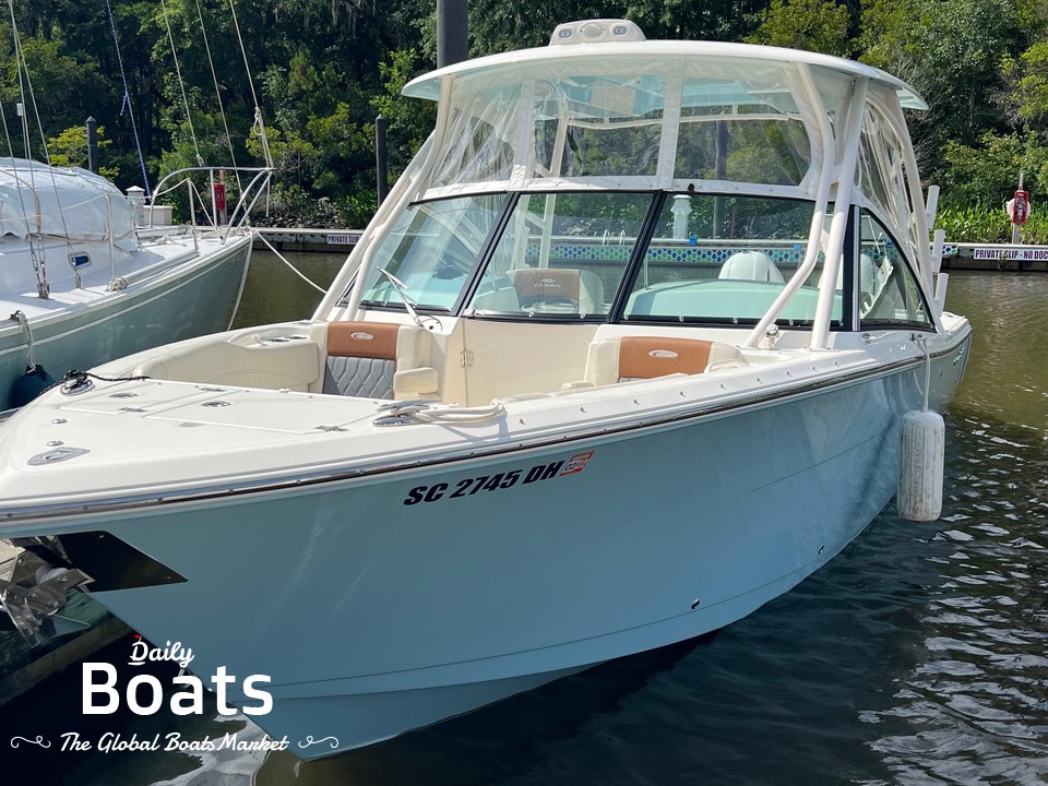 2018 Cobia 280 Dual Console for sale. View price, photos and Buy 2018 ...