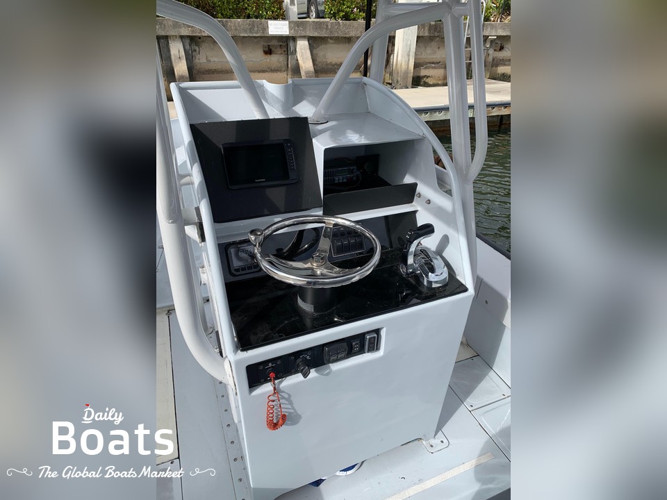 1989 Boston Whaler Guardian for sale. View price, photos and Buy 1989 ...