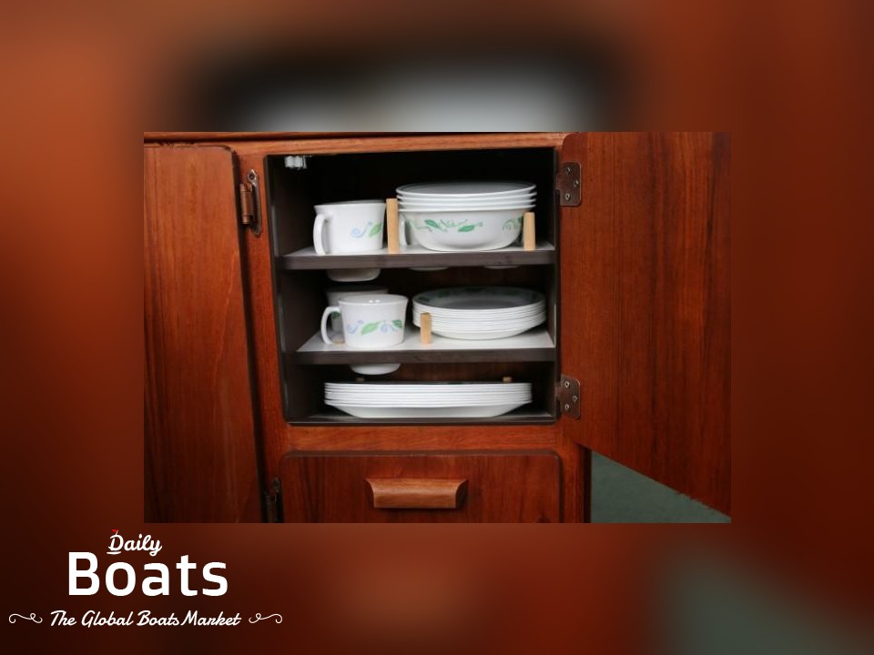 2000 Commander 30 for sale. View price, photos and Buy 2000 Commander ...