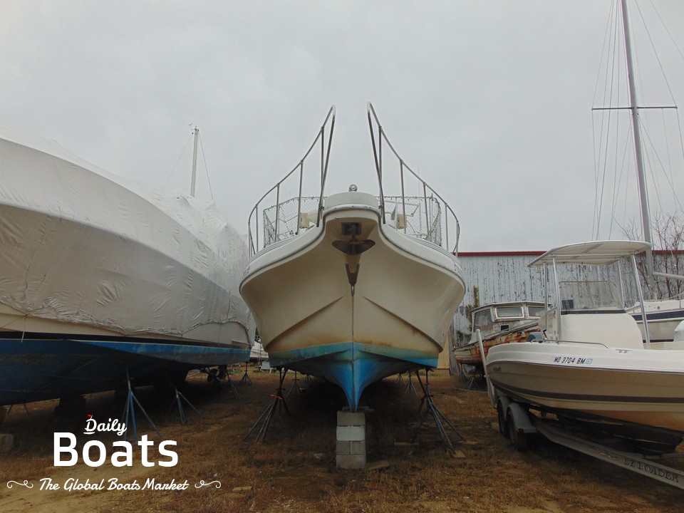 1990 Bluewater Yachts Coastal Cruiser 55 for sale. View price, photos ...