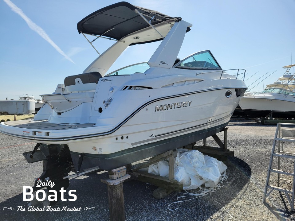 2018 Monterey 295 Sport Yacht for sale. View price, photos and Buy 2018 ...