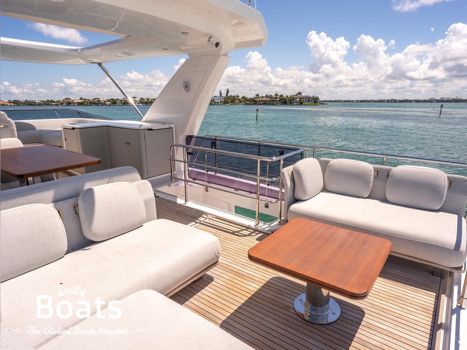 2018 Azimut 60 Flybridge for sale. View price, photos and Buy 2018 ...