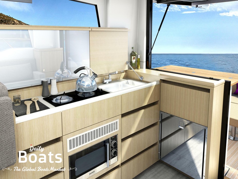 2022 Sealine C335 for sale. View price, photos and Buy 2022 Sealine ...