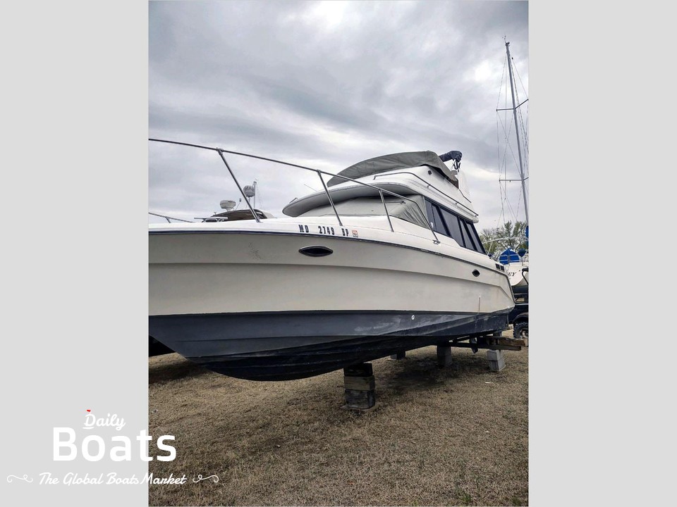1992 Bayliner 3058 for sale. View price, photos and Buy 1992 Bayliner ...