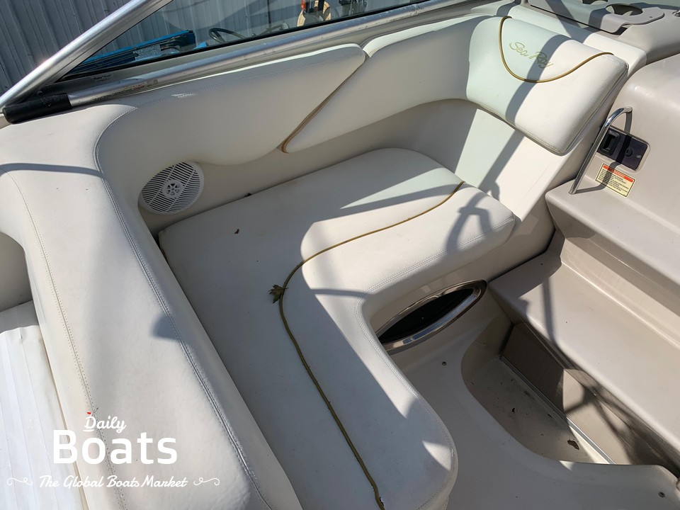 2003 Sea Ray 240 Sundancer for sale. View price, photos and Buy 2003 ...