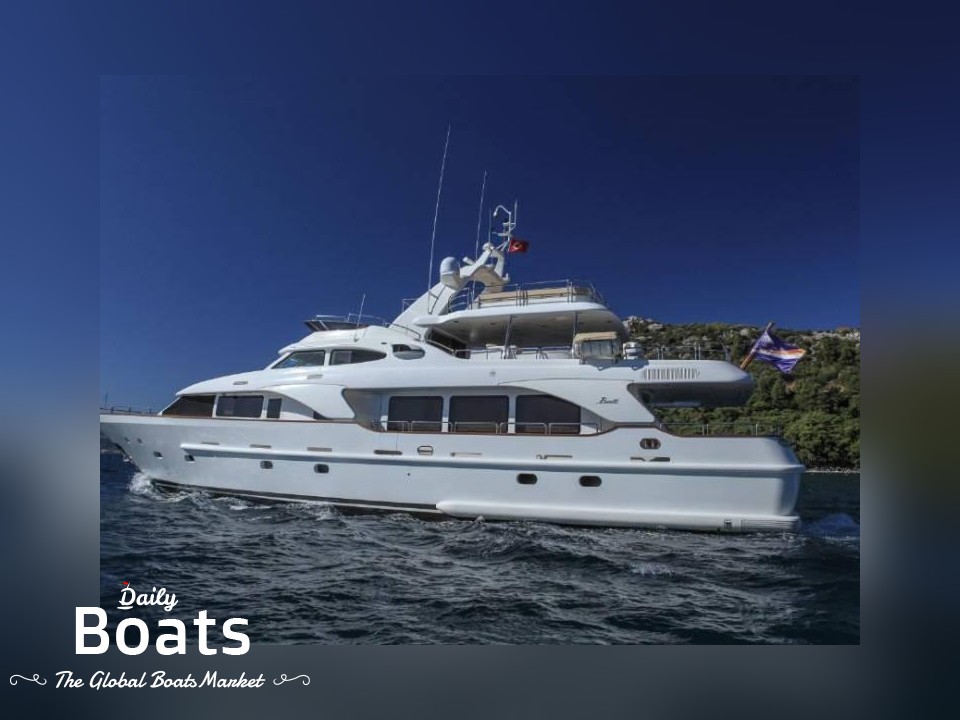 2007 Benetti Tradition 100 for sale. View price, photos and Buy 2007 ...