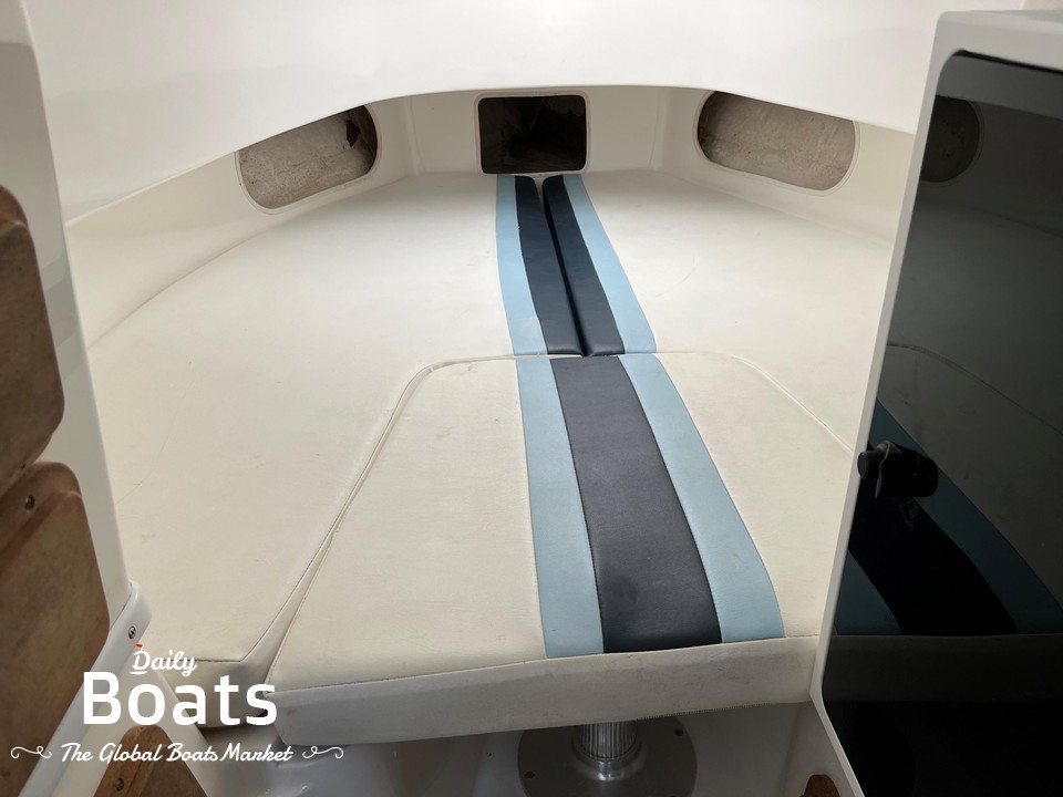 2003 Contender 31 Fish Around for sale. View price, photos and Buy 2003 ...