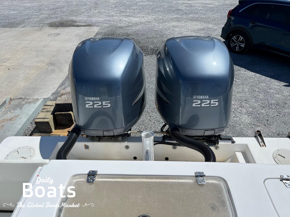 2003 Contender 31 Fish Around for sale. View price, photos and Buy 2003 ...