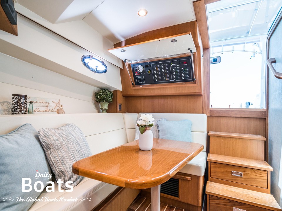 2023 Henriques 35 Express for sale. View price, photos and Buy 2023 ...