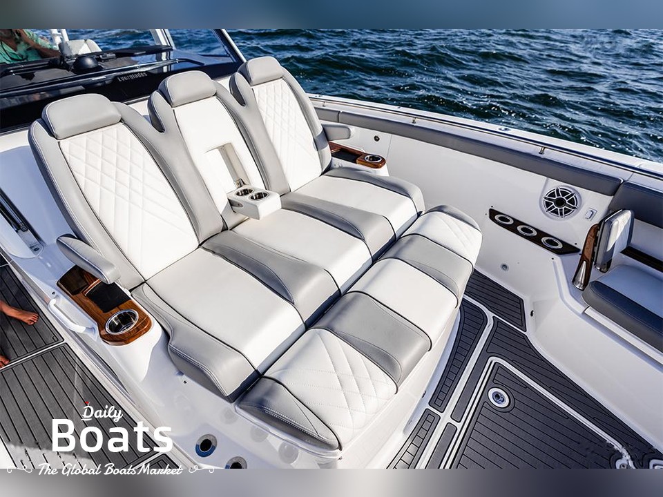 2022 Everglades 455 Center Console for sale. View price, photos and Buy ...